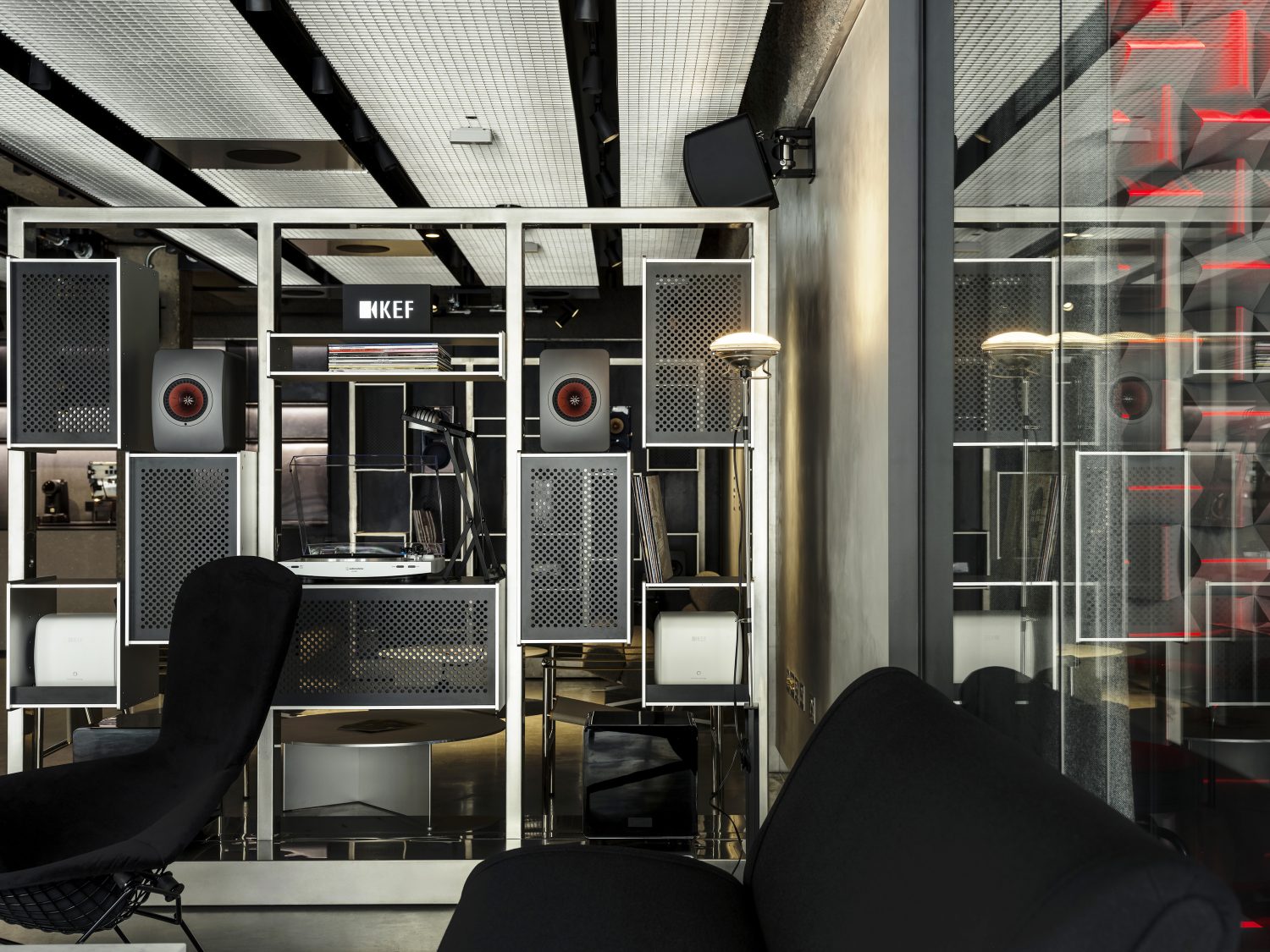 KEF opens flagship experiential music store in London - ERT